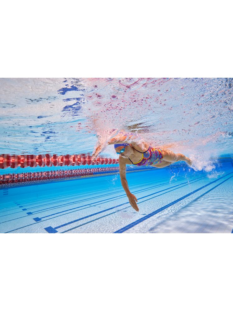 AMANZI Euphoria Proback One Piece