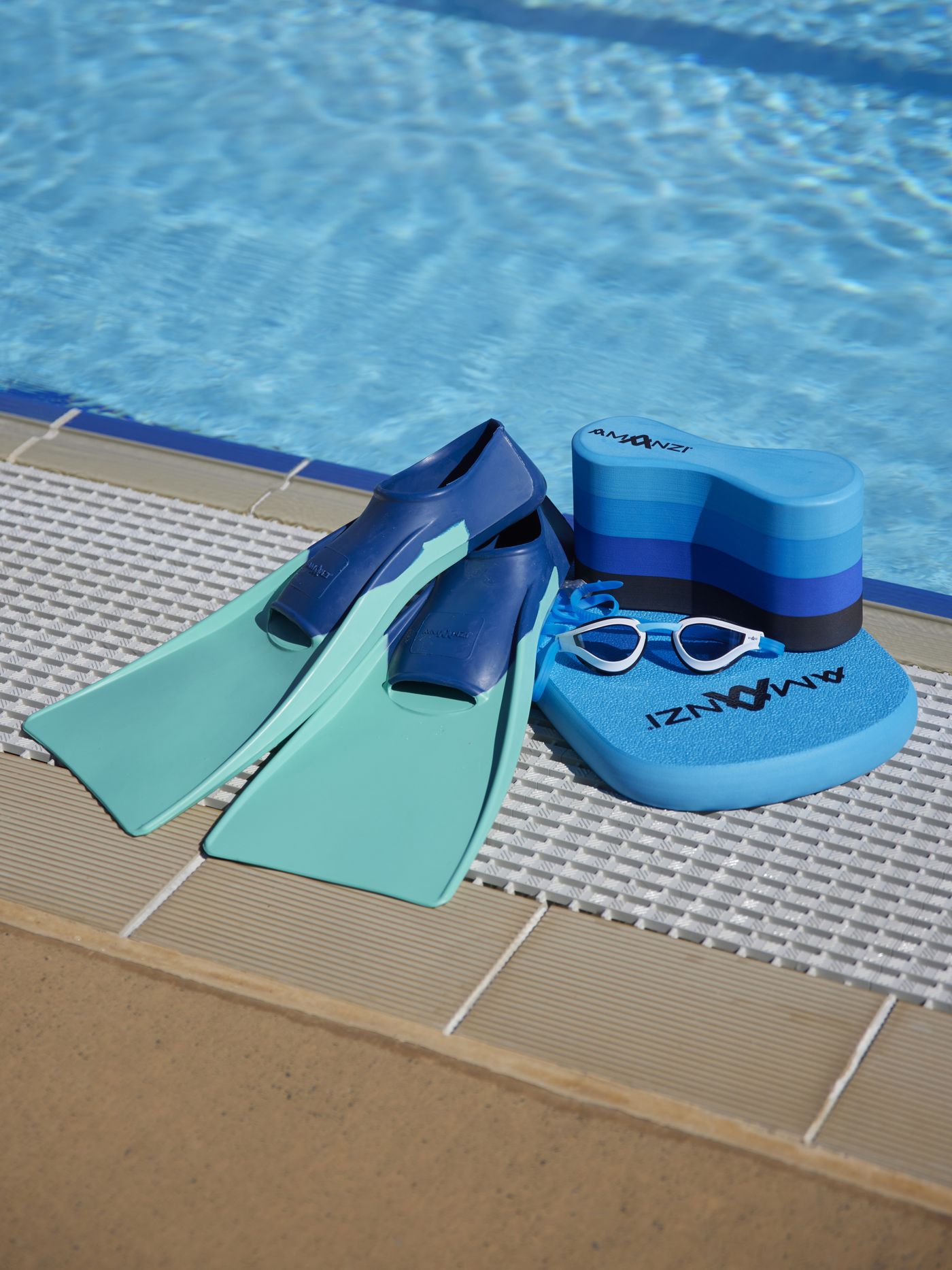 AMANZI Oceanic 4 Layer Pull Buoy | AMANZI Swimwear